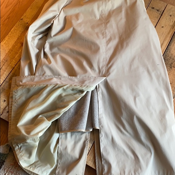 Botany 500 | Jackets & Coats | Euc Vintage Botany 50 Tan Guys Trench ...